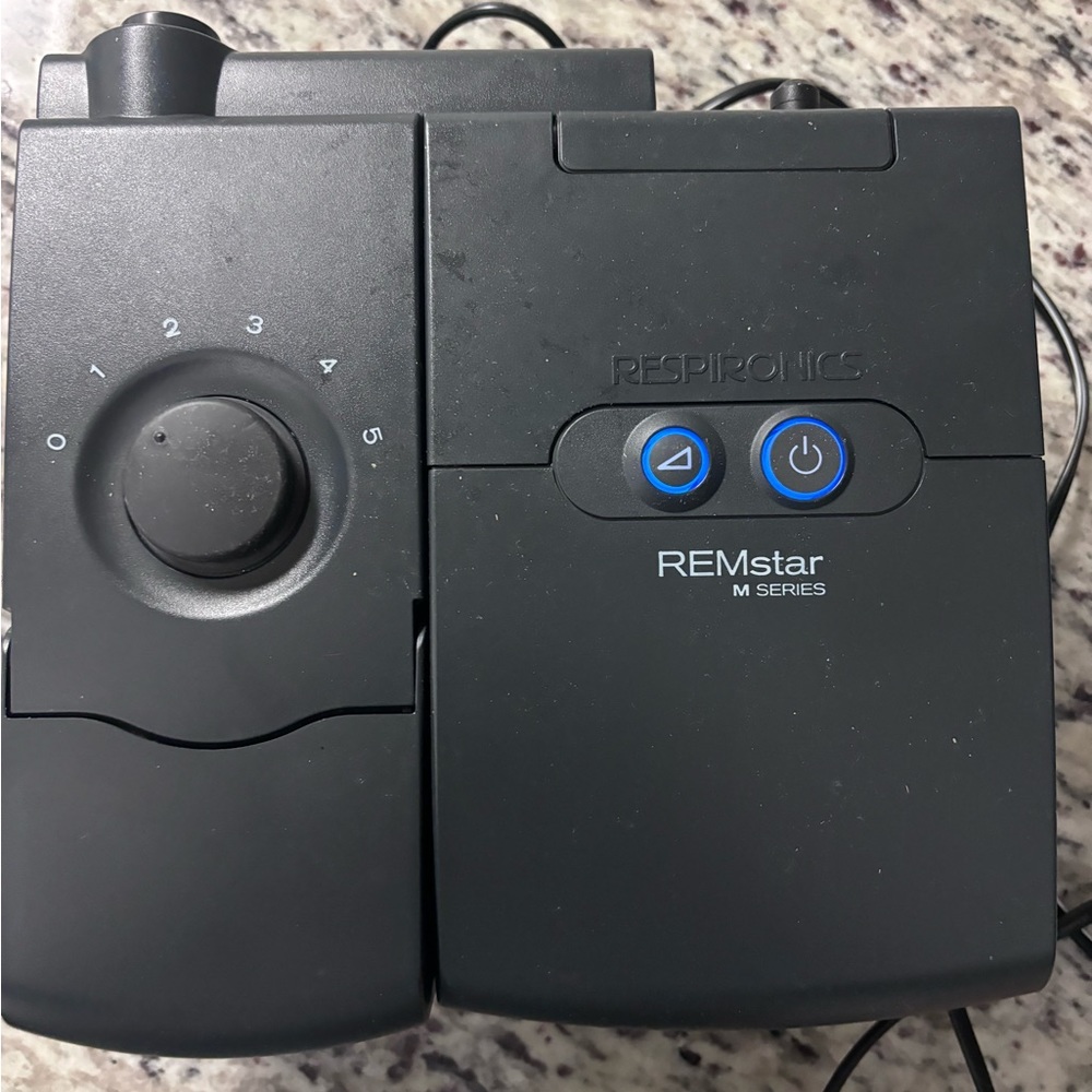 M Series Auto Cpap With A-Flex Accessories And Travel… - Gem